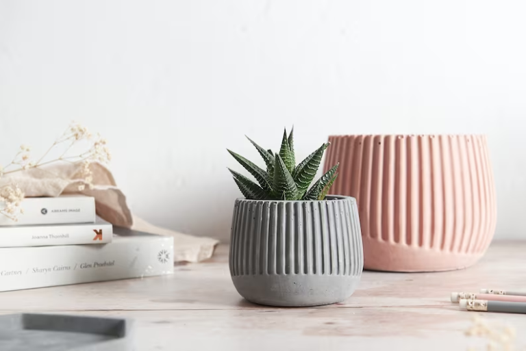 30 Low-Cost DIY Product Ideas to Profit from in 2025