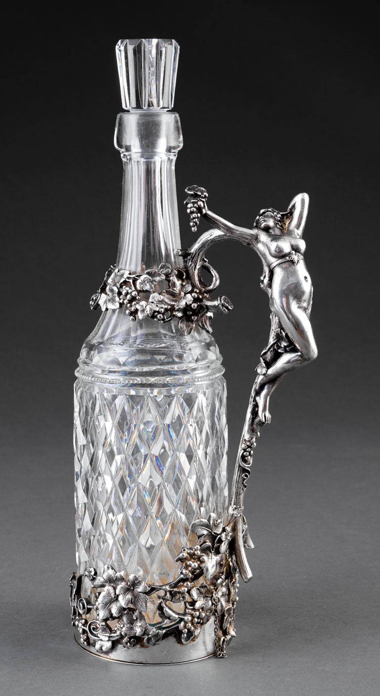 25 Trending Antiques to Sell that are in High Demand